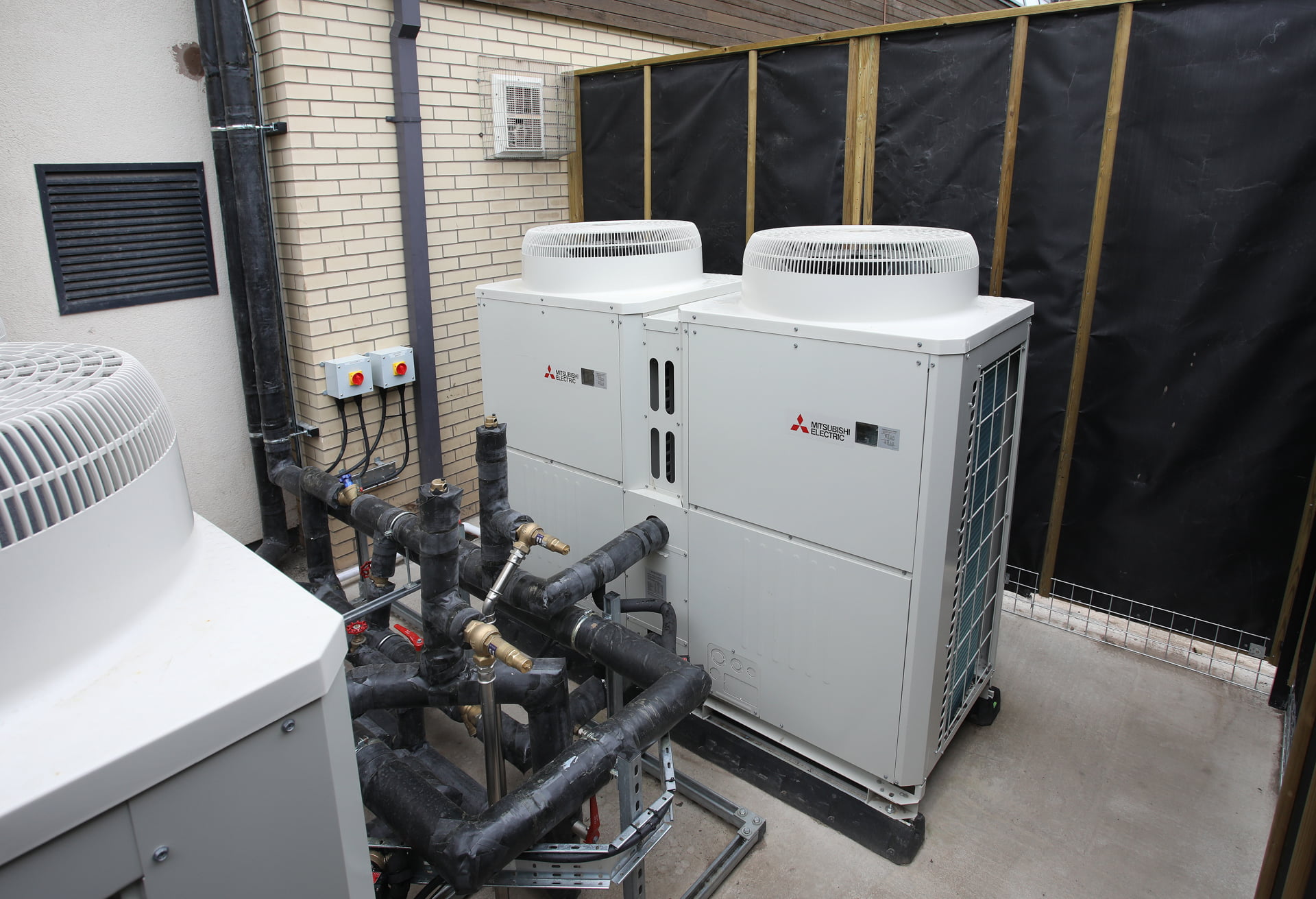 75kW Solar PV & Heat Pump Installation for Ysgol Brynhyfryd